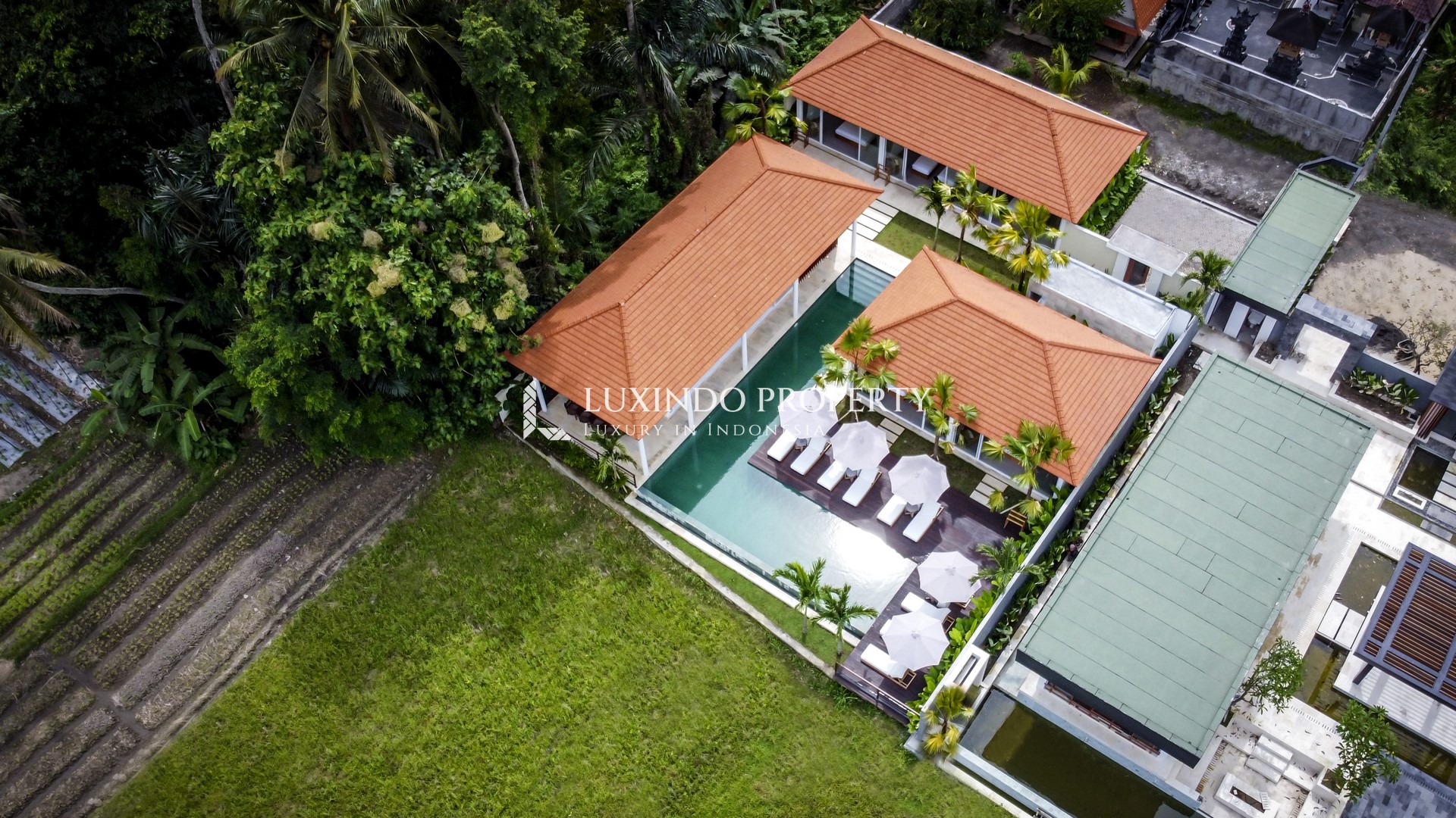 SINGAKERTA - 5 BEDROOM MODERN VILLA (LHV890) | Luxindo Property